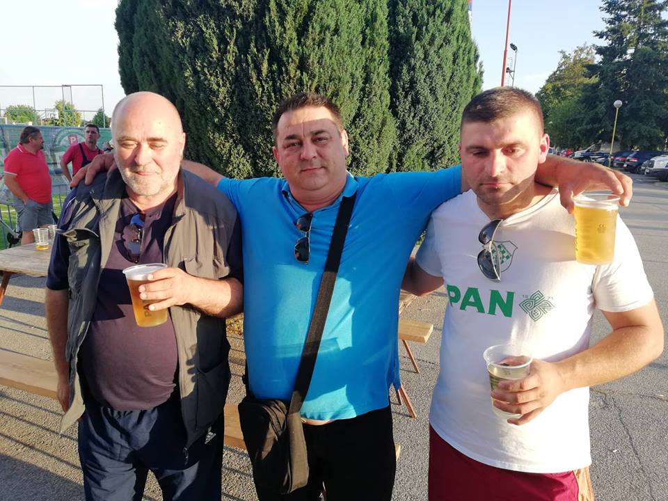 Navijači Križevaca i Koprivnice zajedno se druže i navijaju na finalu ...