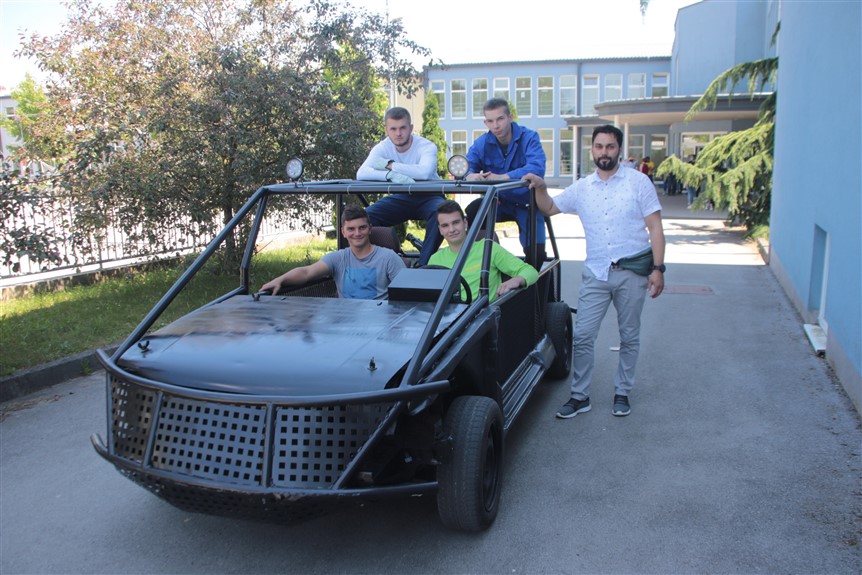 🖼️|🎦 Maturanti SŠ “Ivan Seljanec” Križevci izradili Bagija – Prigorski.hr