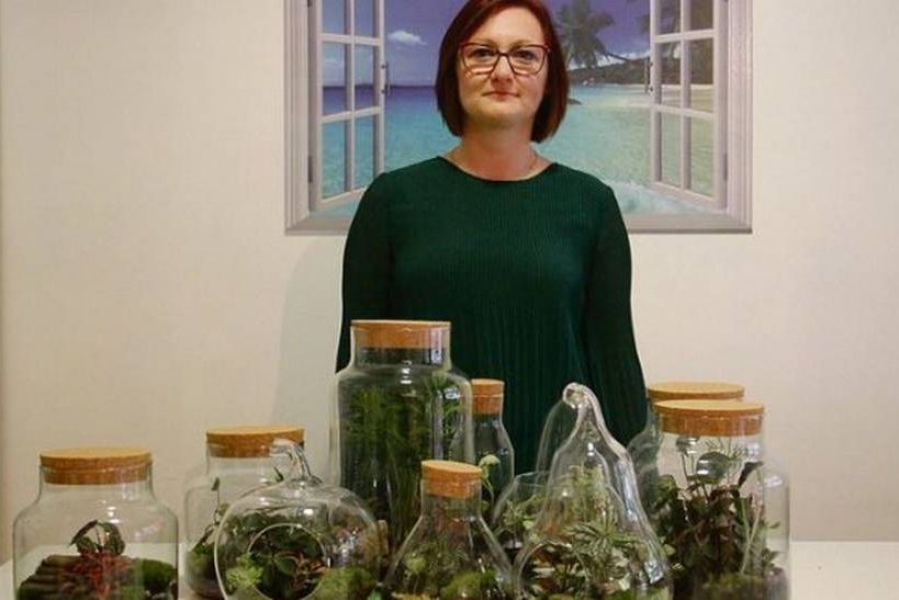 Nina Strmečki iz Križevaca izrađuje samoodržive biljne terarije ...