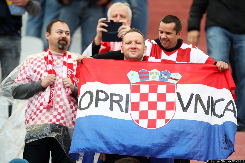 Vatreni navijači na Poljudu – Prigorski.hr