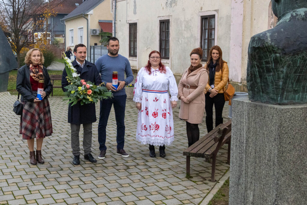 U Galeriji Ivan Sabolić otvorena 29. Galovićeva jesen – Prigorski.hr