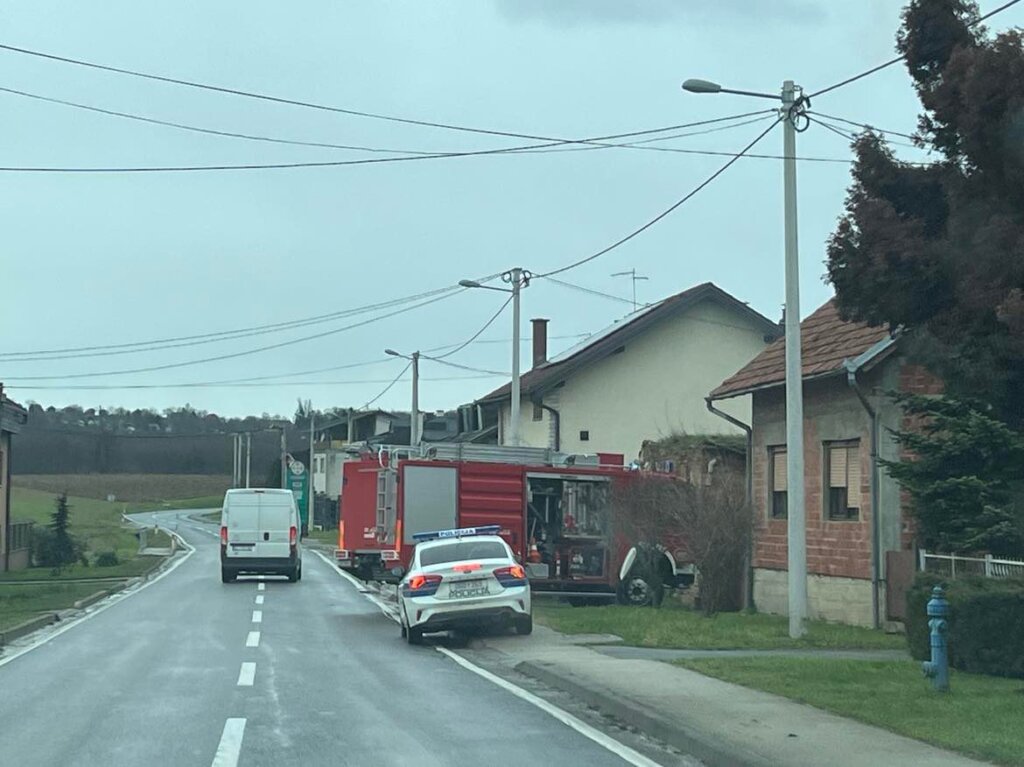 Požar u Križevcima, vatrogasci na terenu – Prigorski.hr