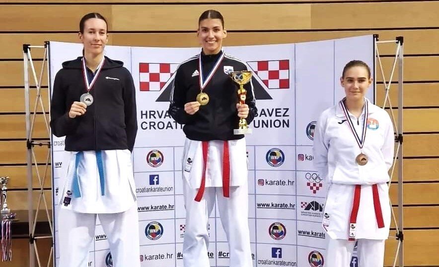 Na izbornom karate kupu Hrvatske u Rijeci Emi Juričić iz Đurđevca ...