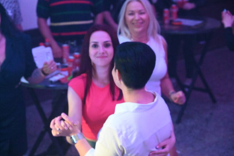 [FOTO/VIDEO] Durovi i molovi, izmjenjuju se akordi, u Rakovcu sviraju ...