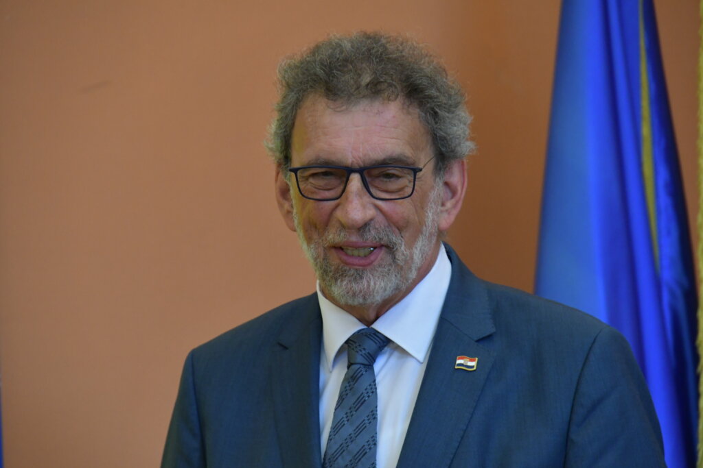 Ministar Fuchs čestitao Svjetski dan učitelja – Prigorski.hr